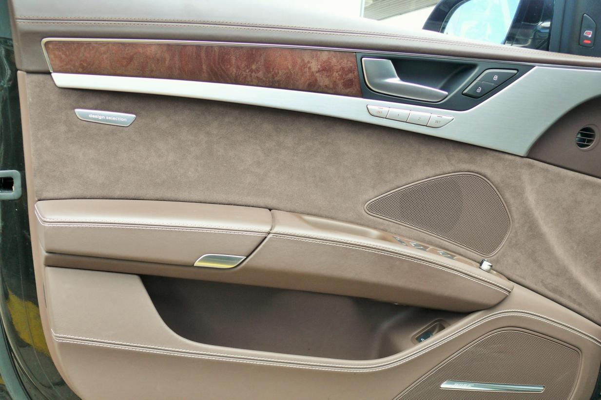 Audi A8 Design Selection