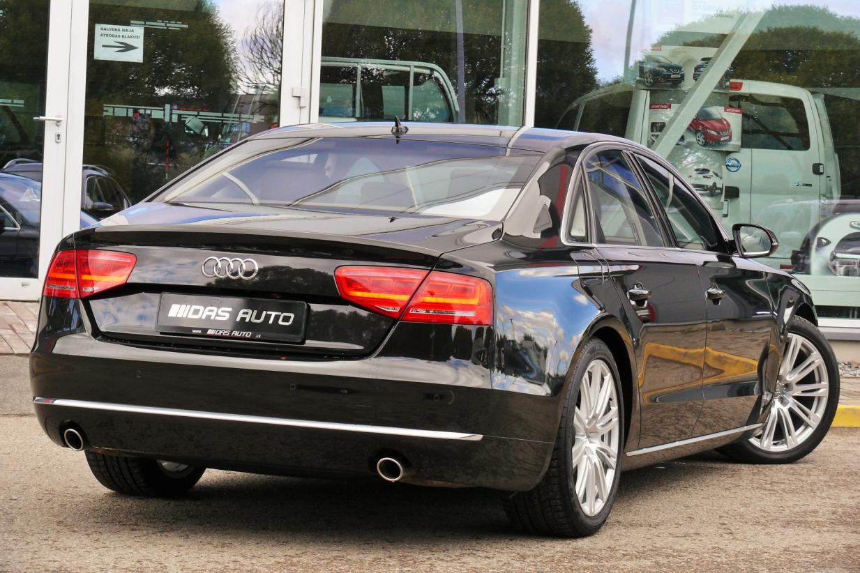 Audi A8 Design Selection