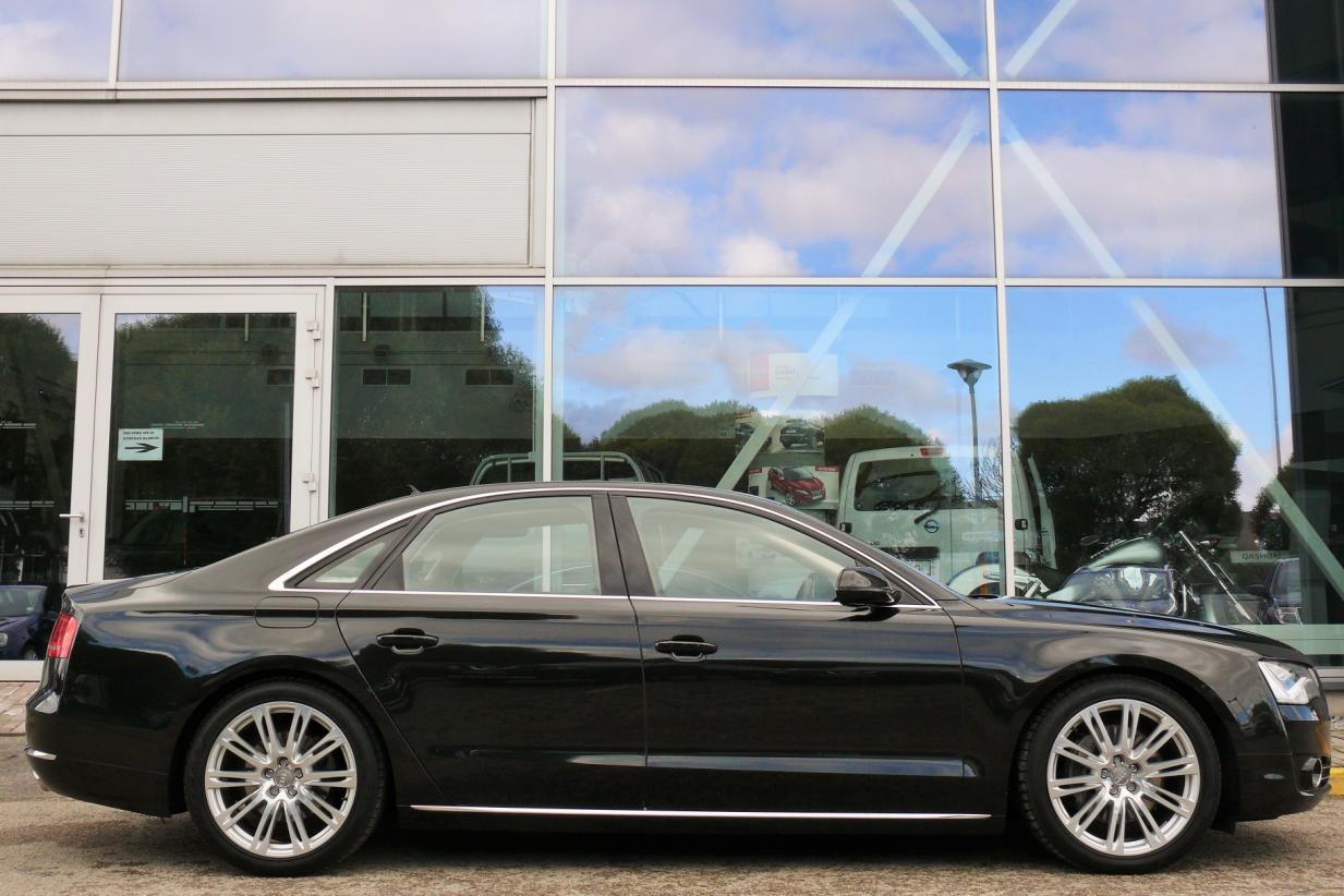 Audi A8 Design Selection