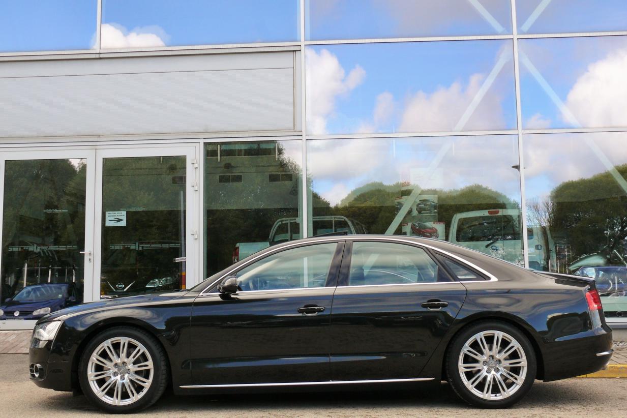 Audi A8 Design Selection